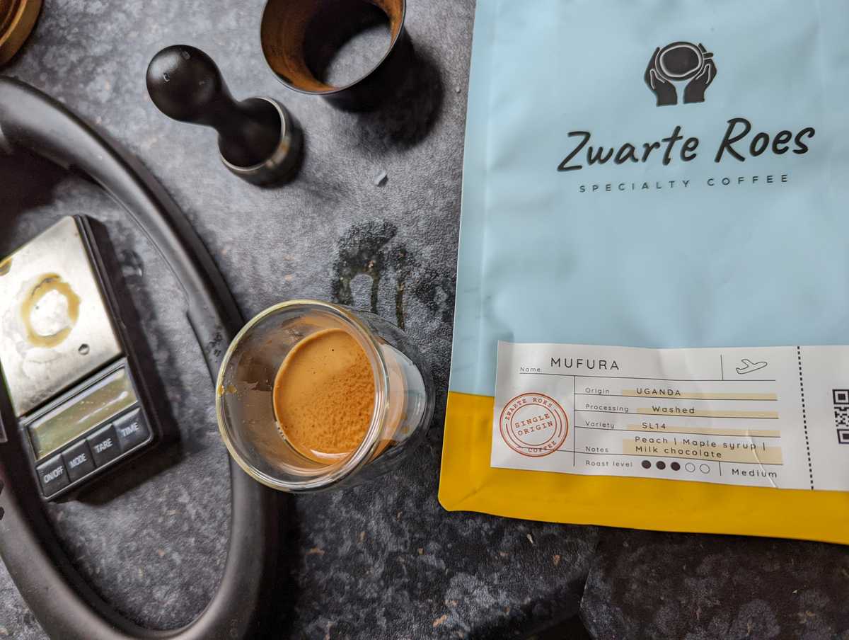 Zwarte Roes Mufara Uganda 2022 | Snoffeecob